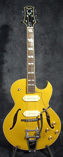 Guitares Peerless Guitars Monarch Gigmaster Jazz city Guitare Village