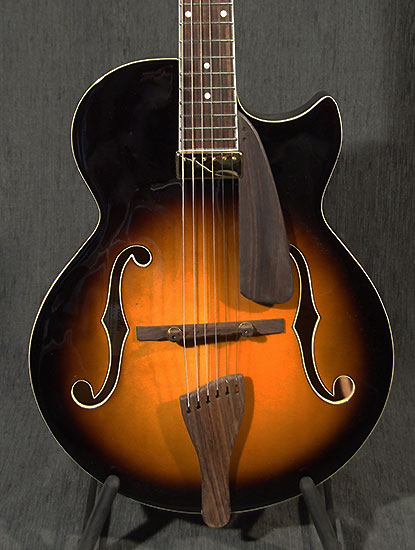 Guitares Peerless Guitars Monarch Gigmaster Jazz city Guitare Village